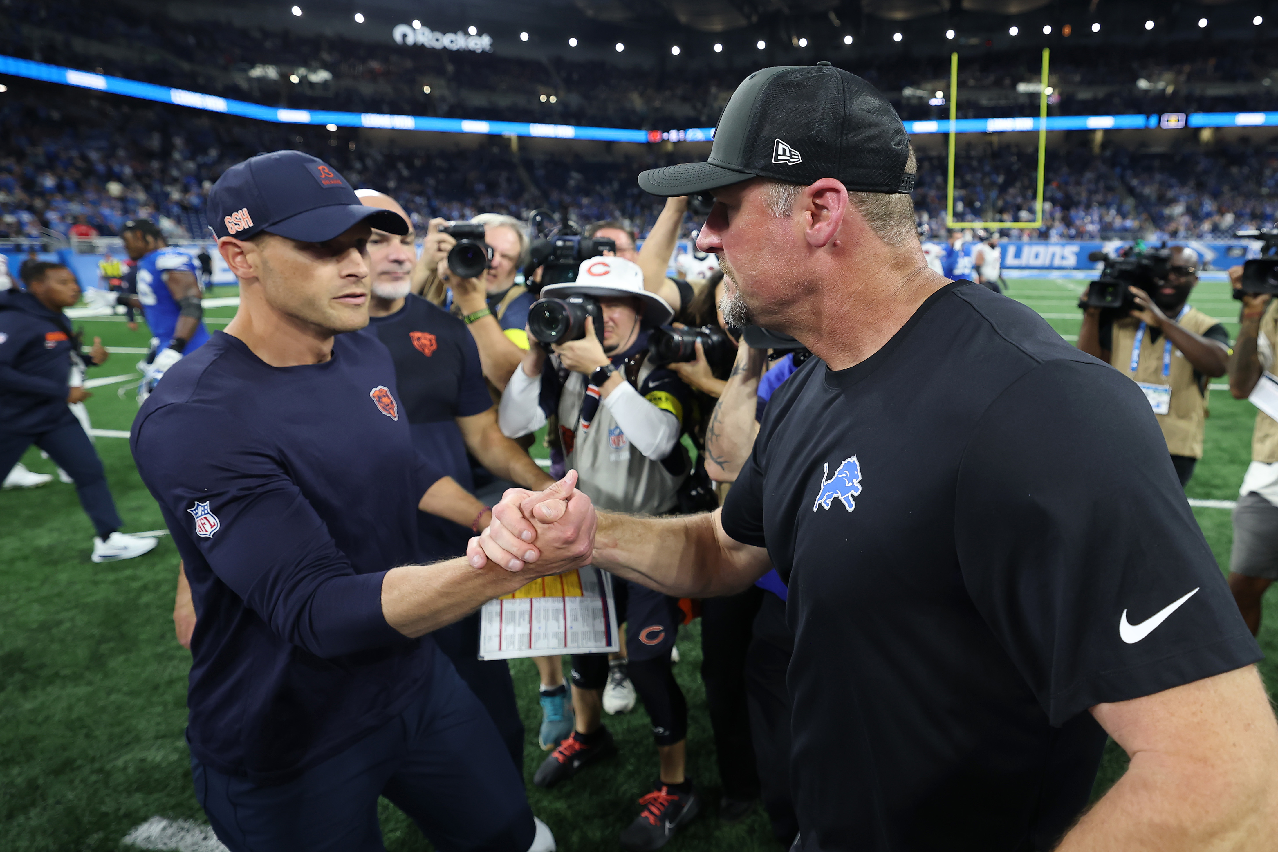 Bears Eye Veteran NFC North Defensive Captain in Free Agency