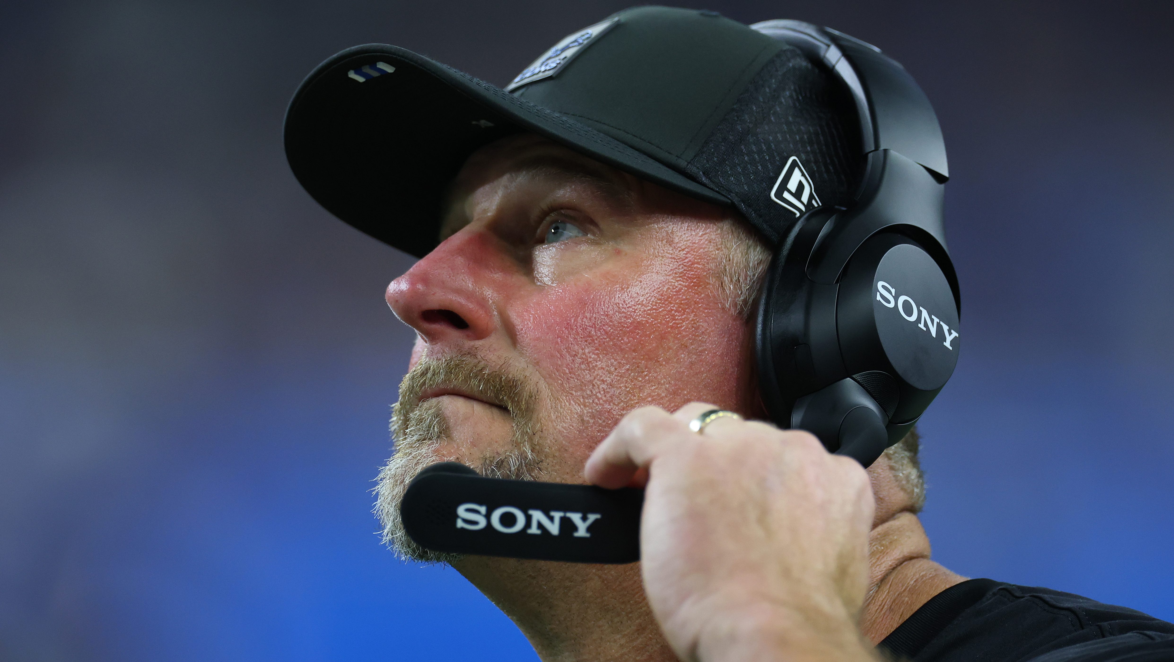 Lions Coach Dan Campell Responds To "Radio Silence" Claims By Taylor ...