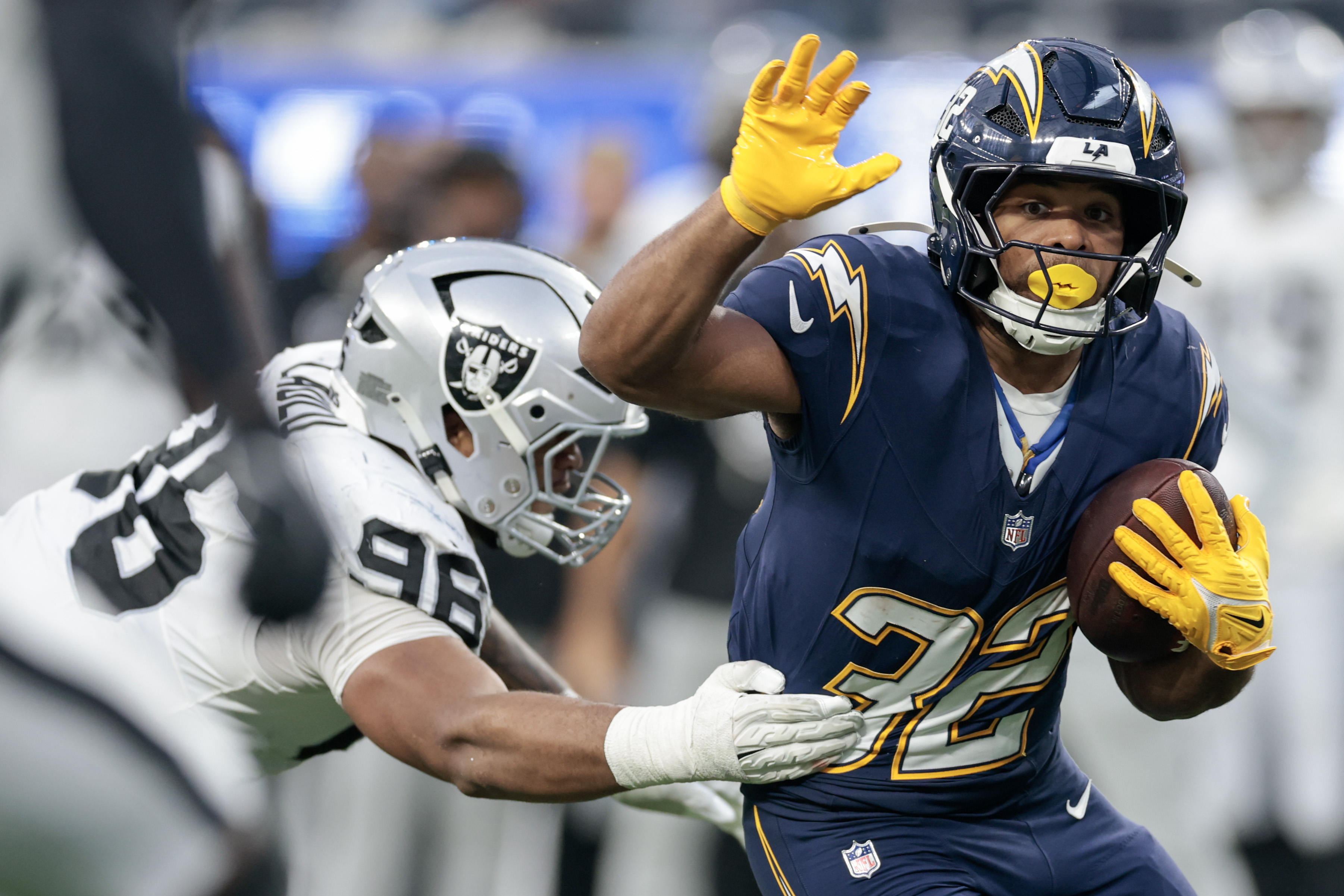 Chargers Make Decision On 3-Touchdown Running Back