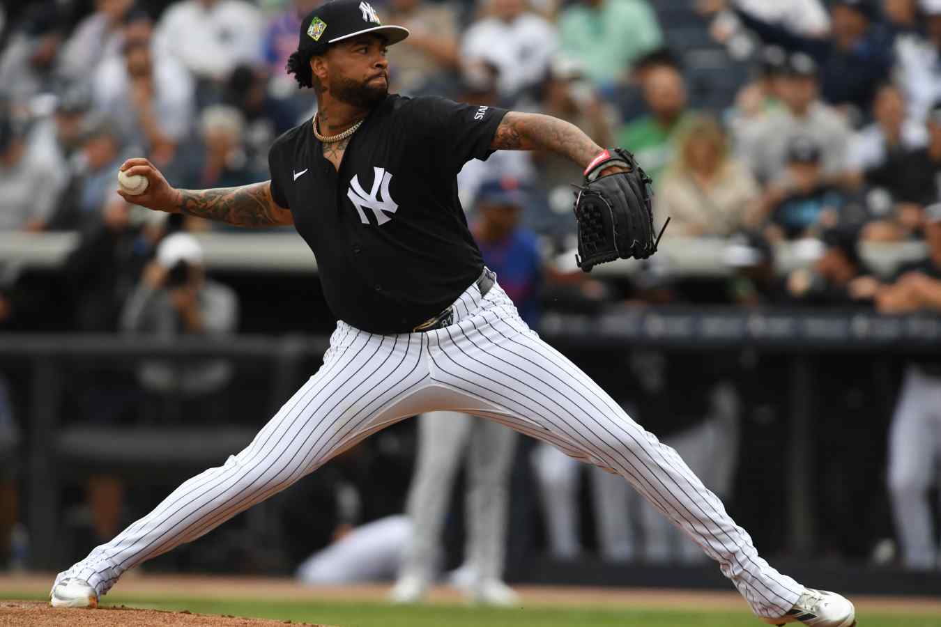 Yankees Pitcher Sends Positive Message After Losing Most of 2025 Season ...