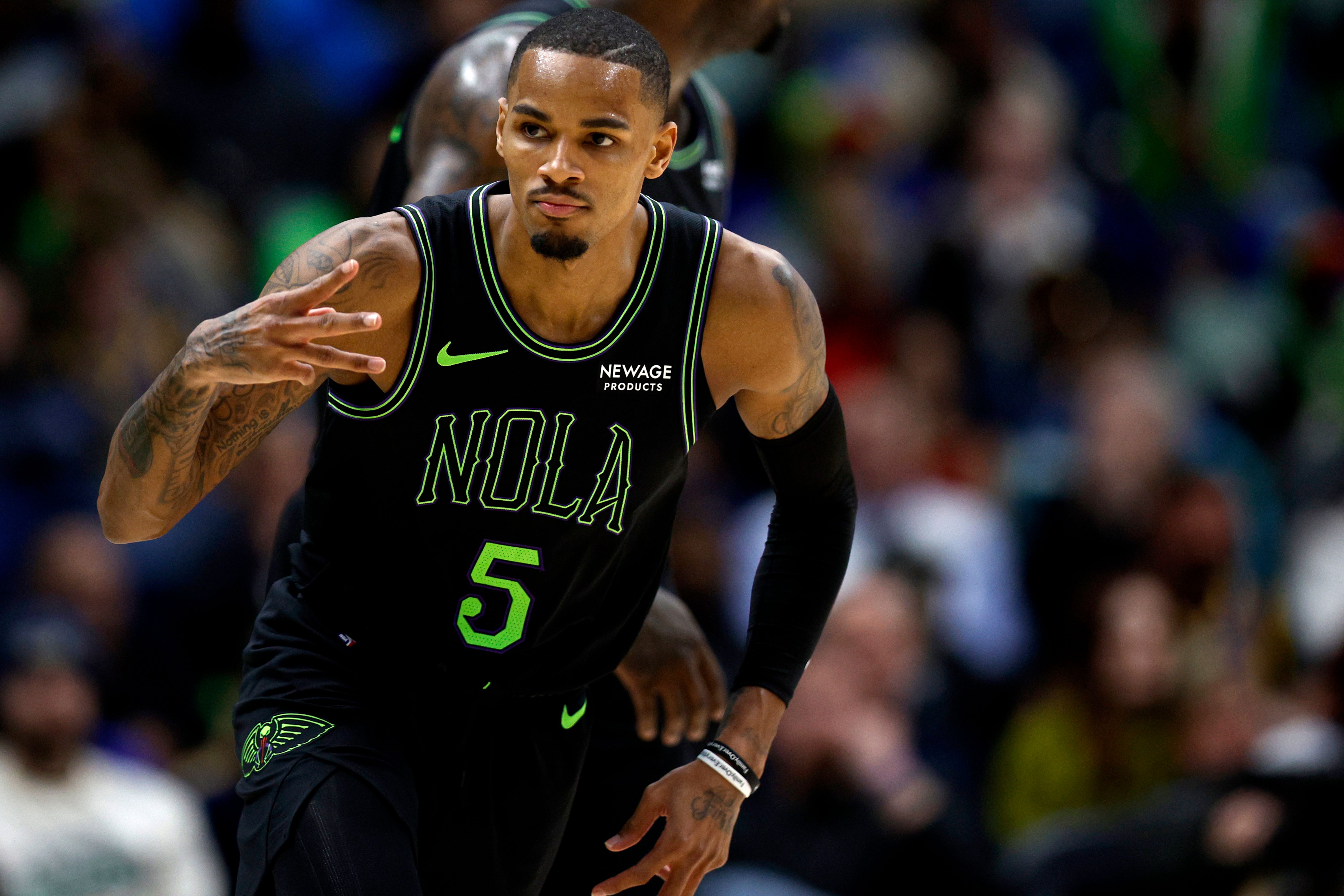 Los New Orleans Pelicans anuncian la salida de Murray.