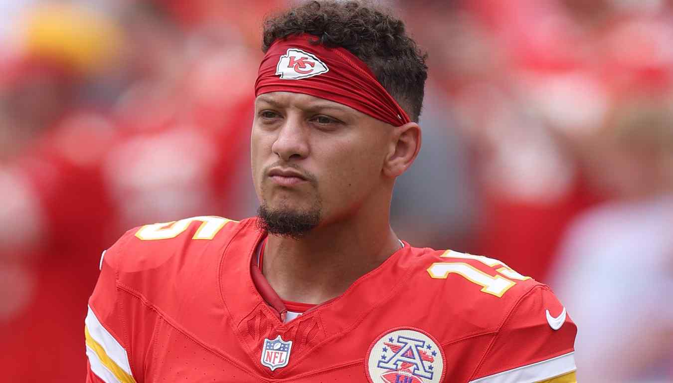 Chiefs QB Patrick Mahomes Hit With Unexpected Career Setback
