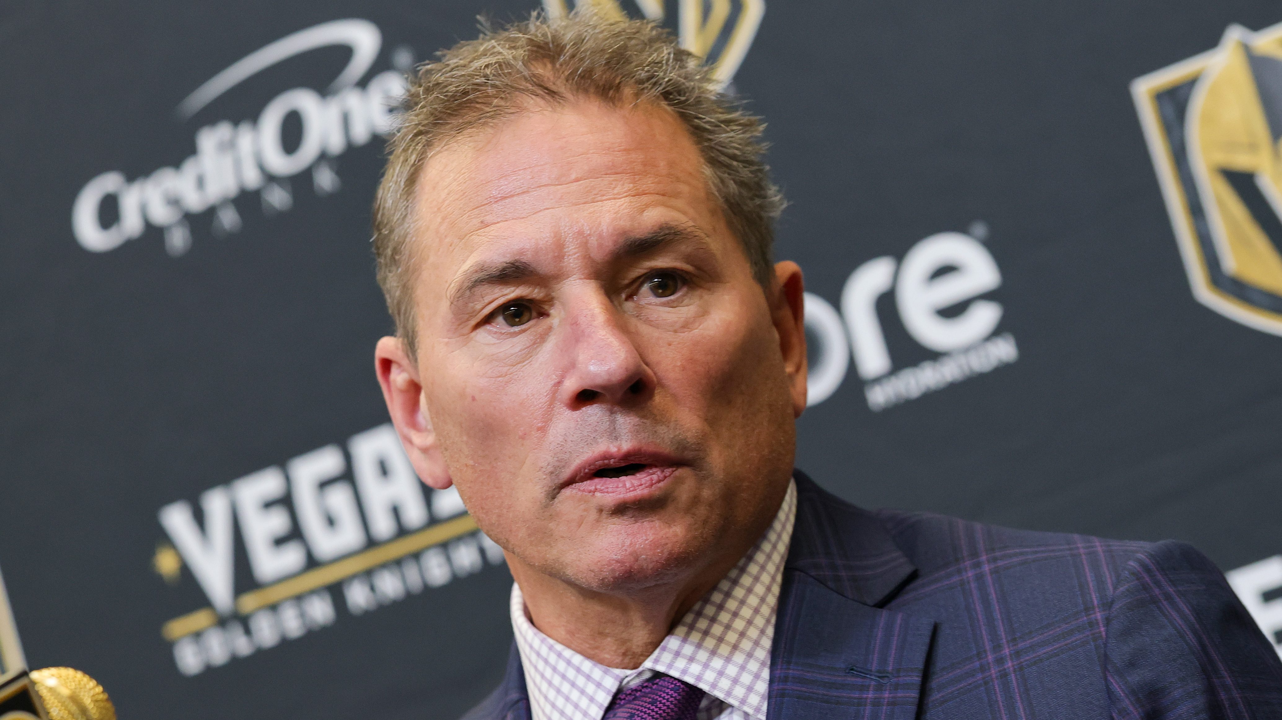 Oilers Unable to Speak to Cassidy for Financial Reasons, Insider - HEAVY