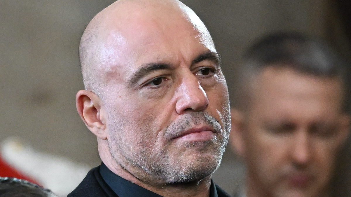Joe Rogan Gives Surprising Take on Taylor Swift, Travis Kelce