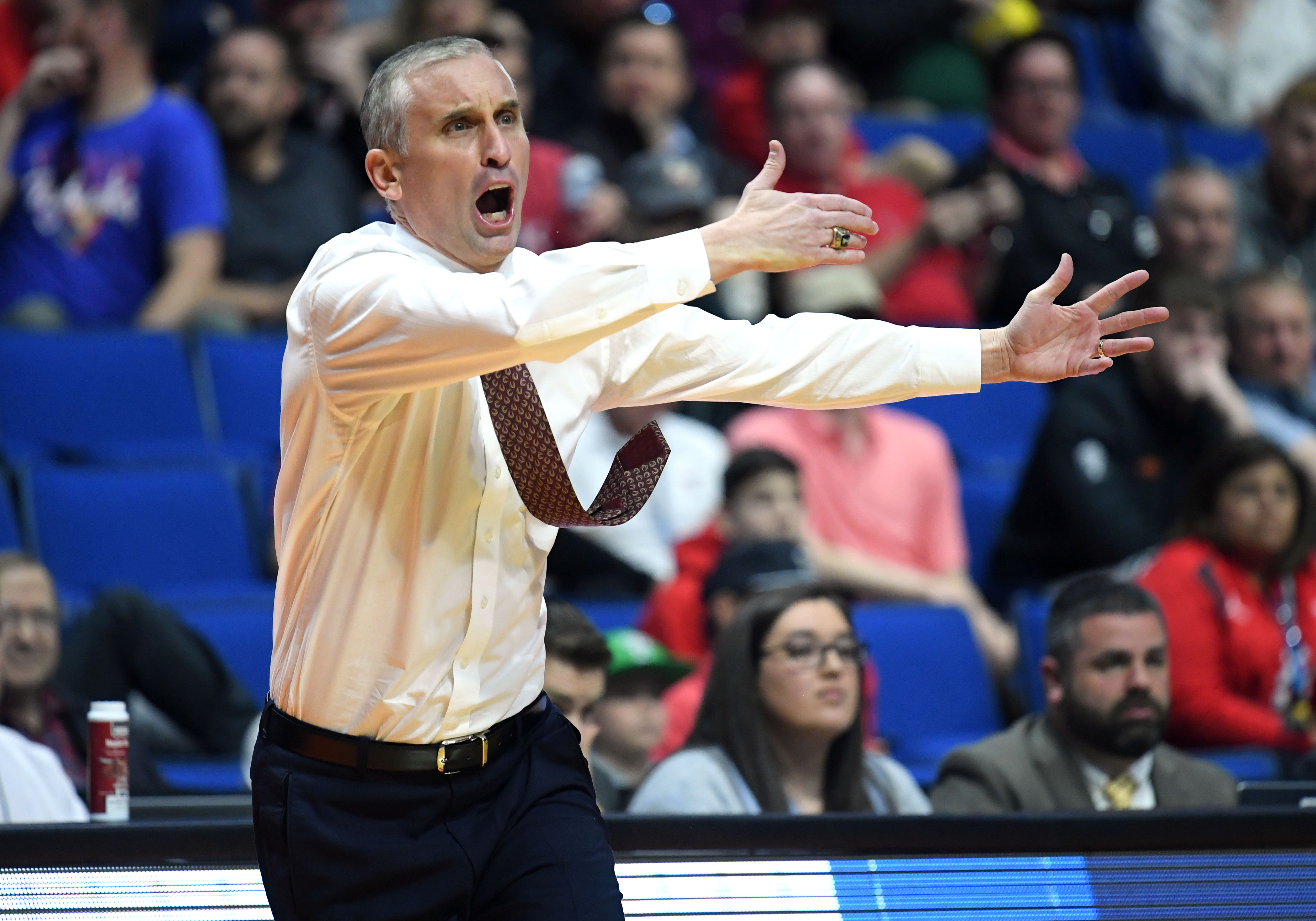 Dan Hurley, UConn: How Bob Sr. and Bobby Hurley's Family Lives Basketball