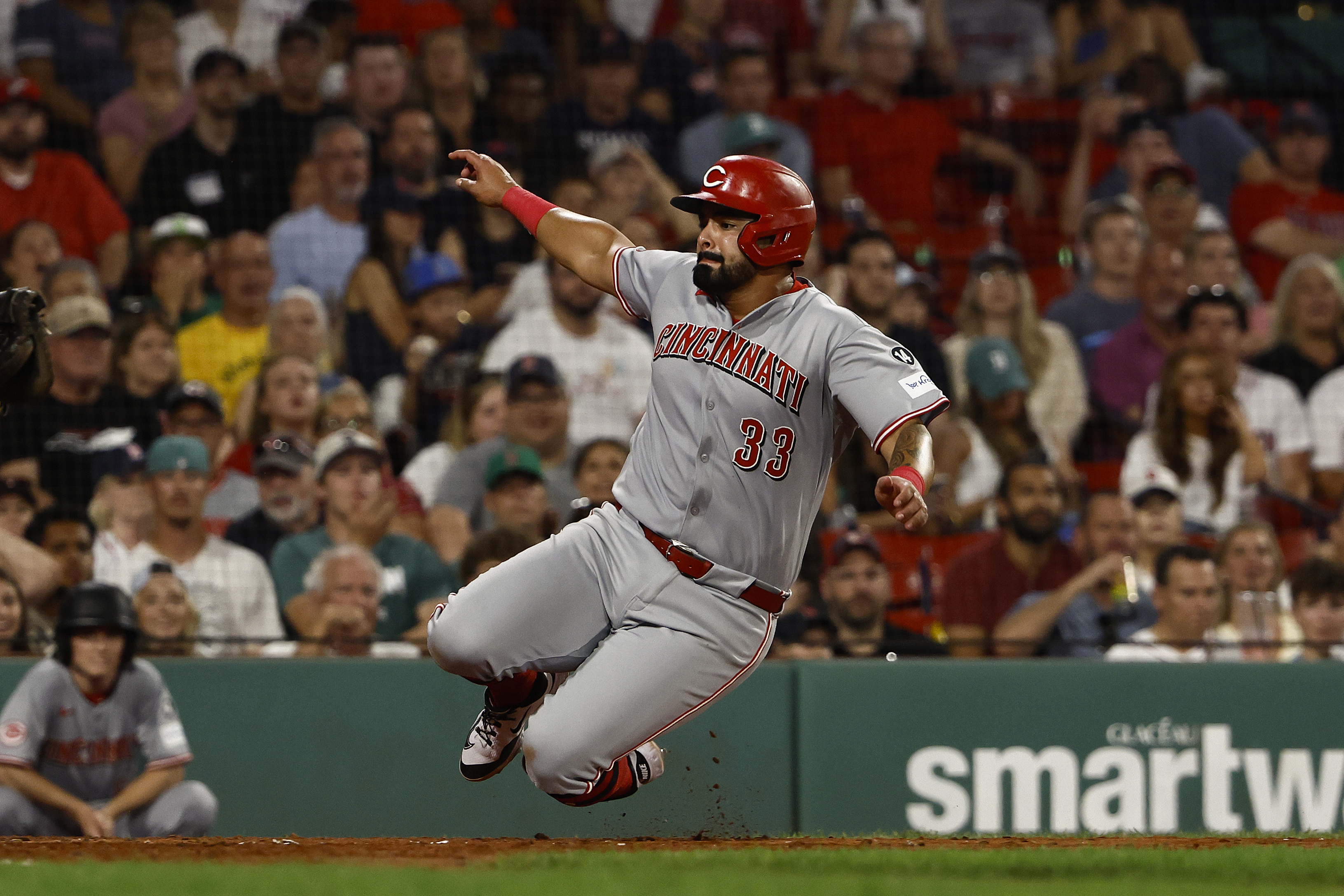 Cincinnati Reds Announce Roster Decision With 3-Year MLB Player