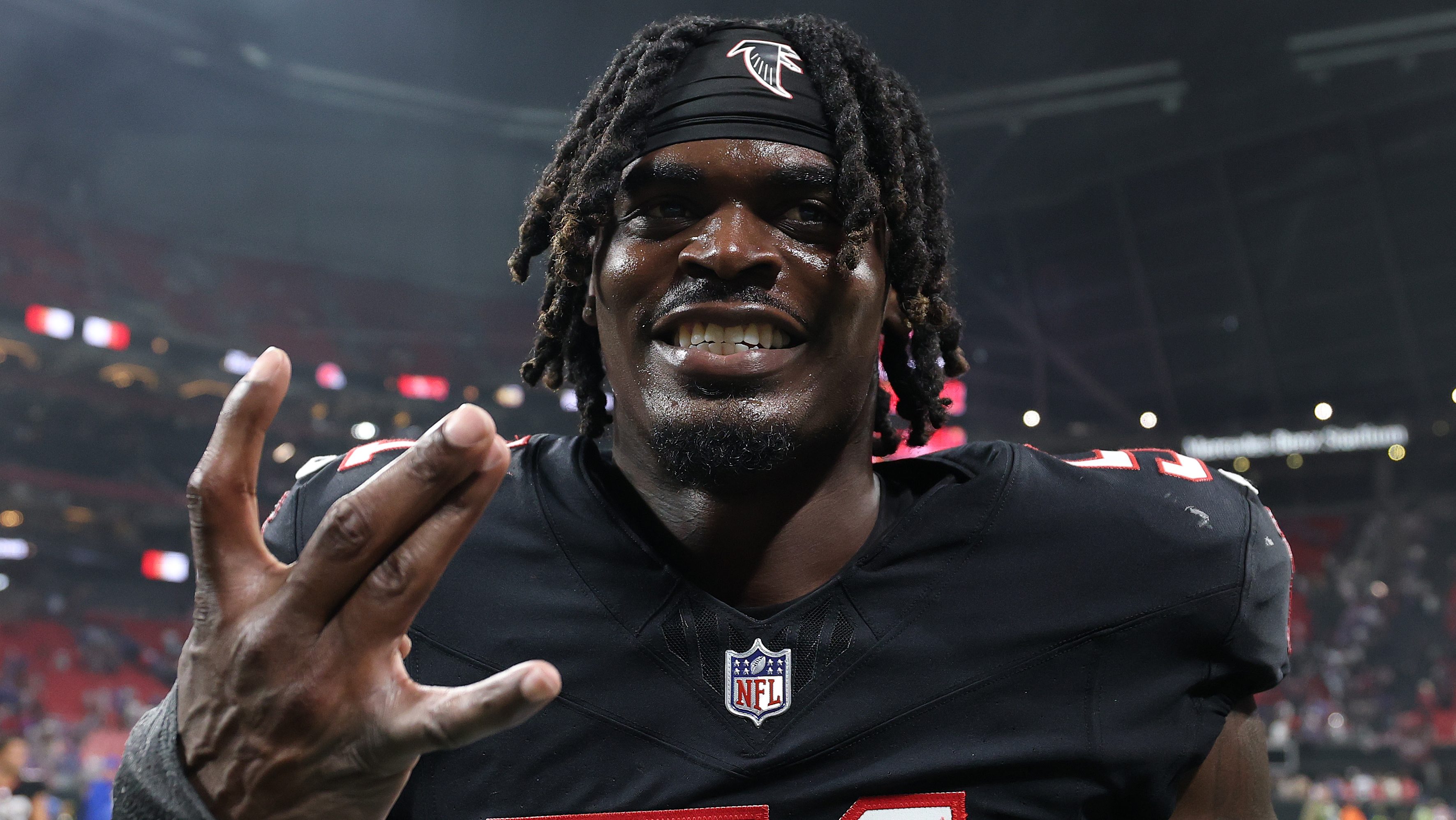 Free Agent LB DeAngelo Malone Chooses Falcons Over Bucs