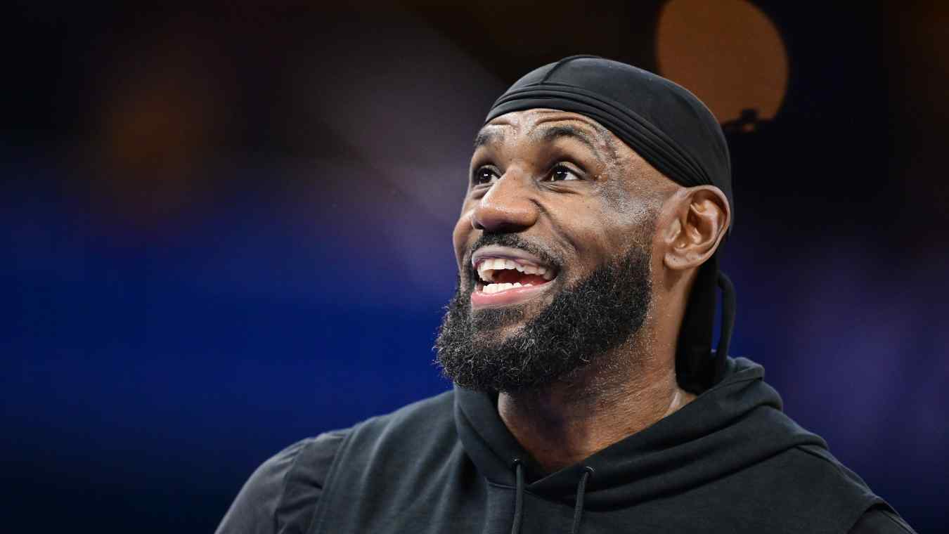 Lakers Announce Starting Lineup Decision Vs Jazz After LeBron James News