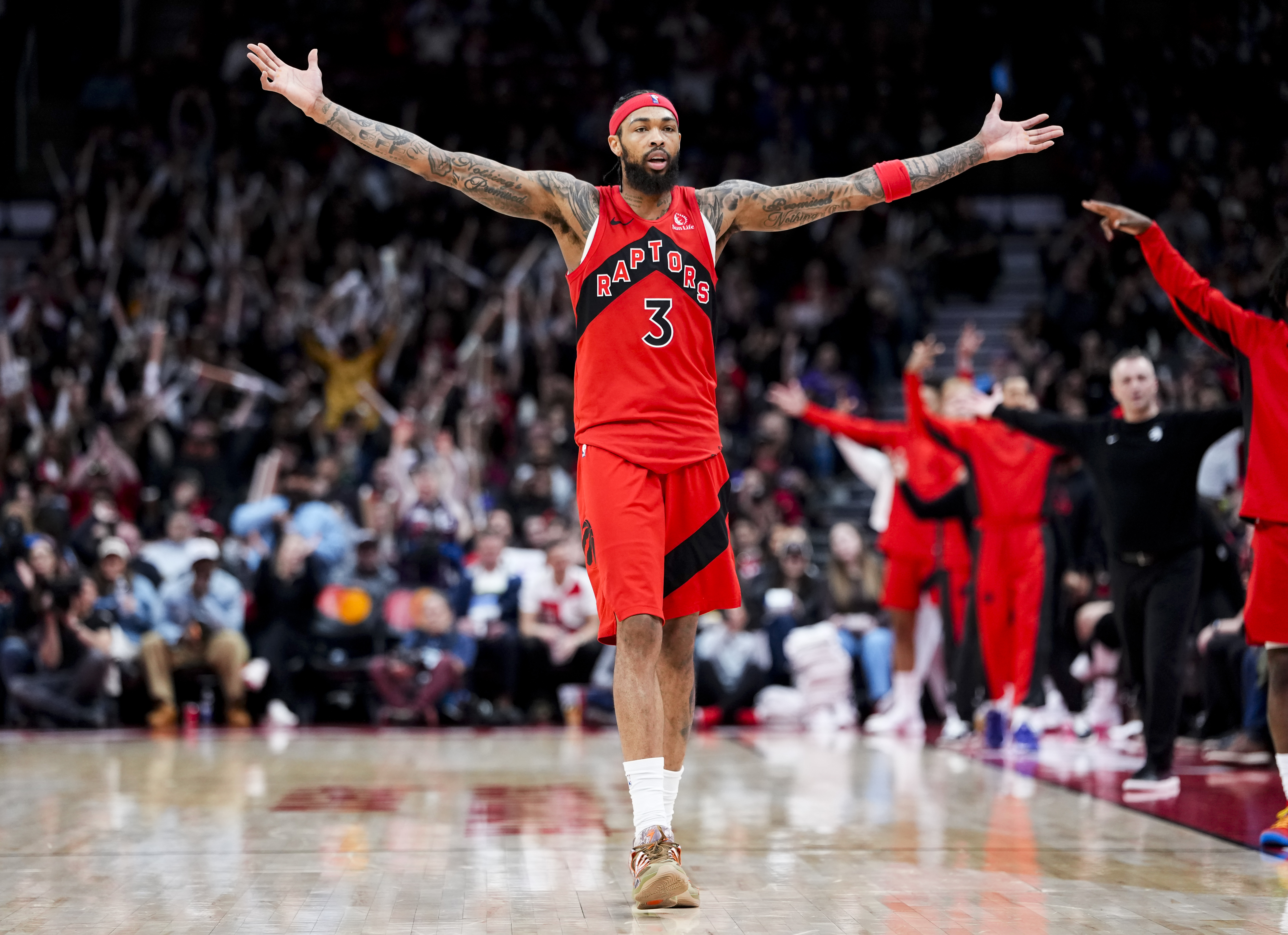 La audaz propuesta de intercambio de los Lakers crea un dúo monstruoso ...