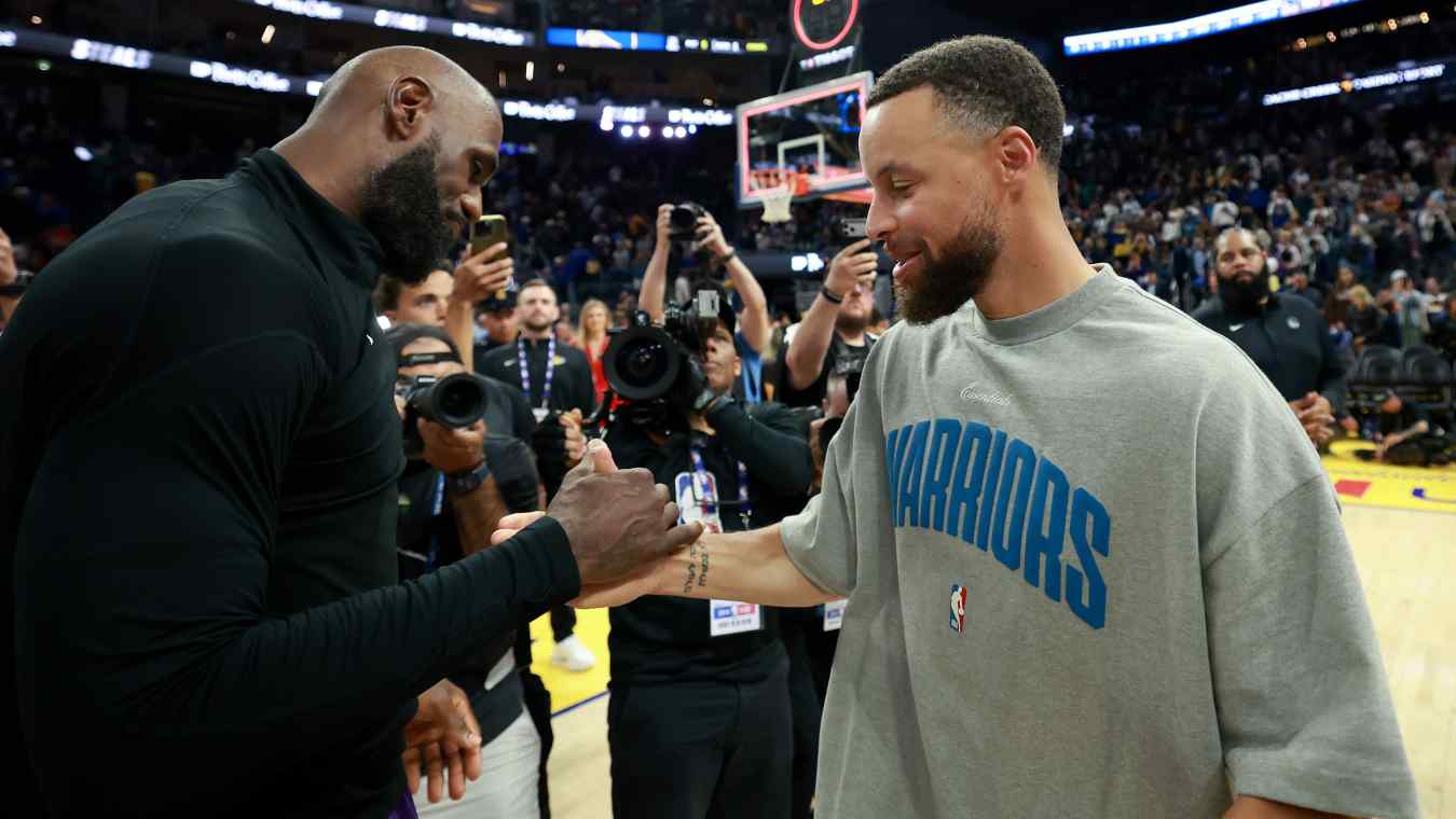 Warriors Could Sign LeBron James for Just $15 Million This Summer: Here ...