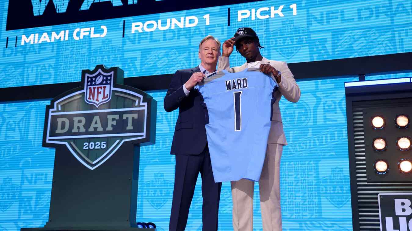 How to Watch the 2026 NFL Draft Tonight, Full Order, Top Prospects ...