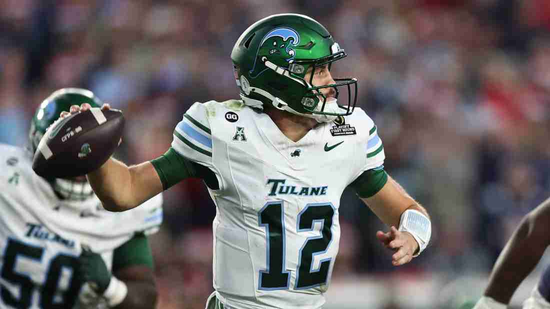 Seahawks Part Ways With Controversial Rookie QB After Minicamp