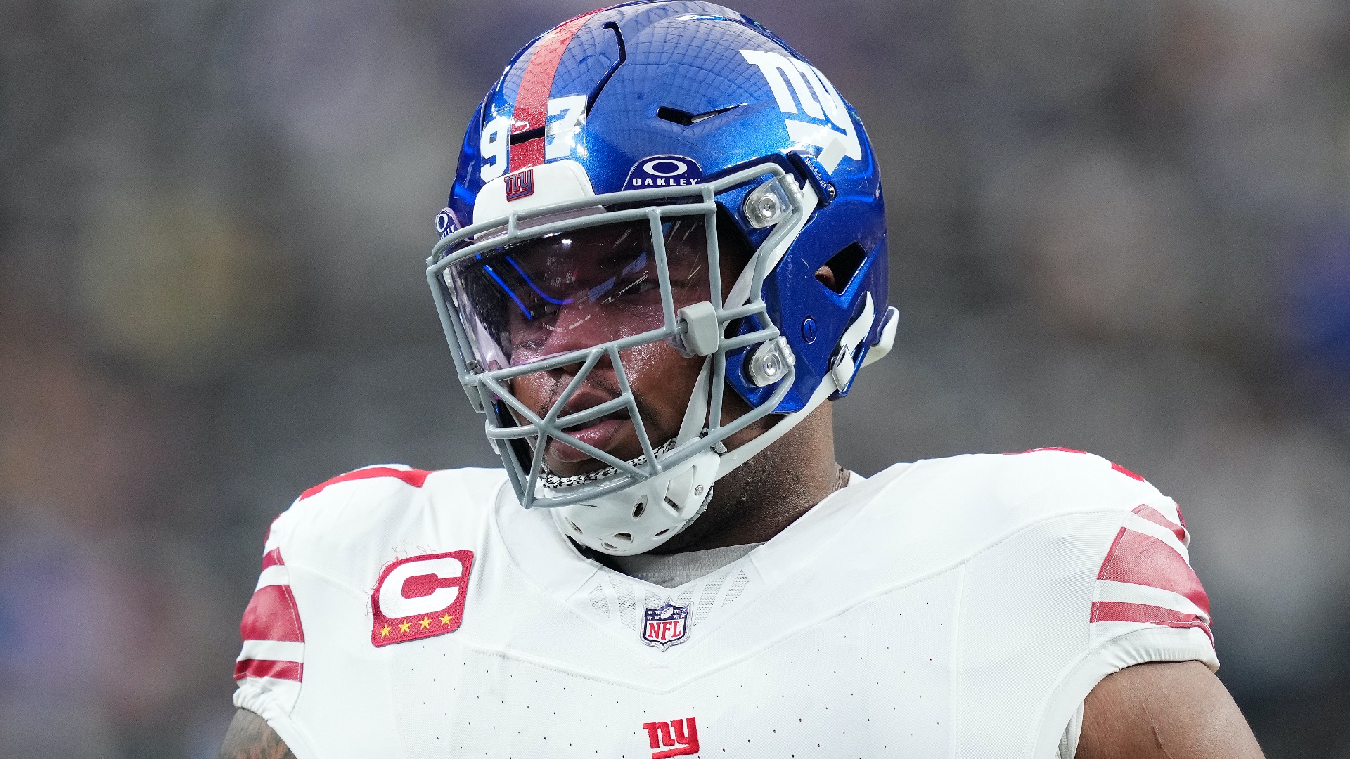 Bears Get Bad News on Giants' Dexter Lawrence Amid Trade Talk