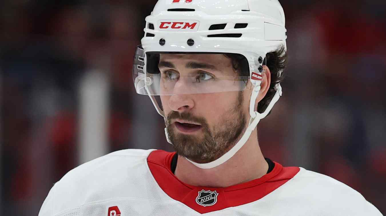 Larkin Trade Request: Red Wings Captain Reportedly Wants Out - HEAVY