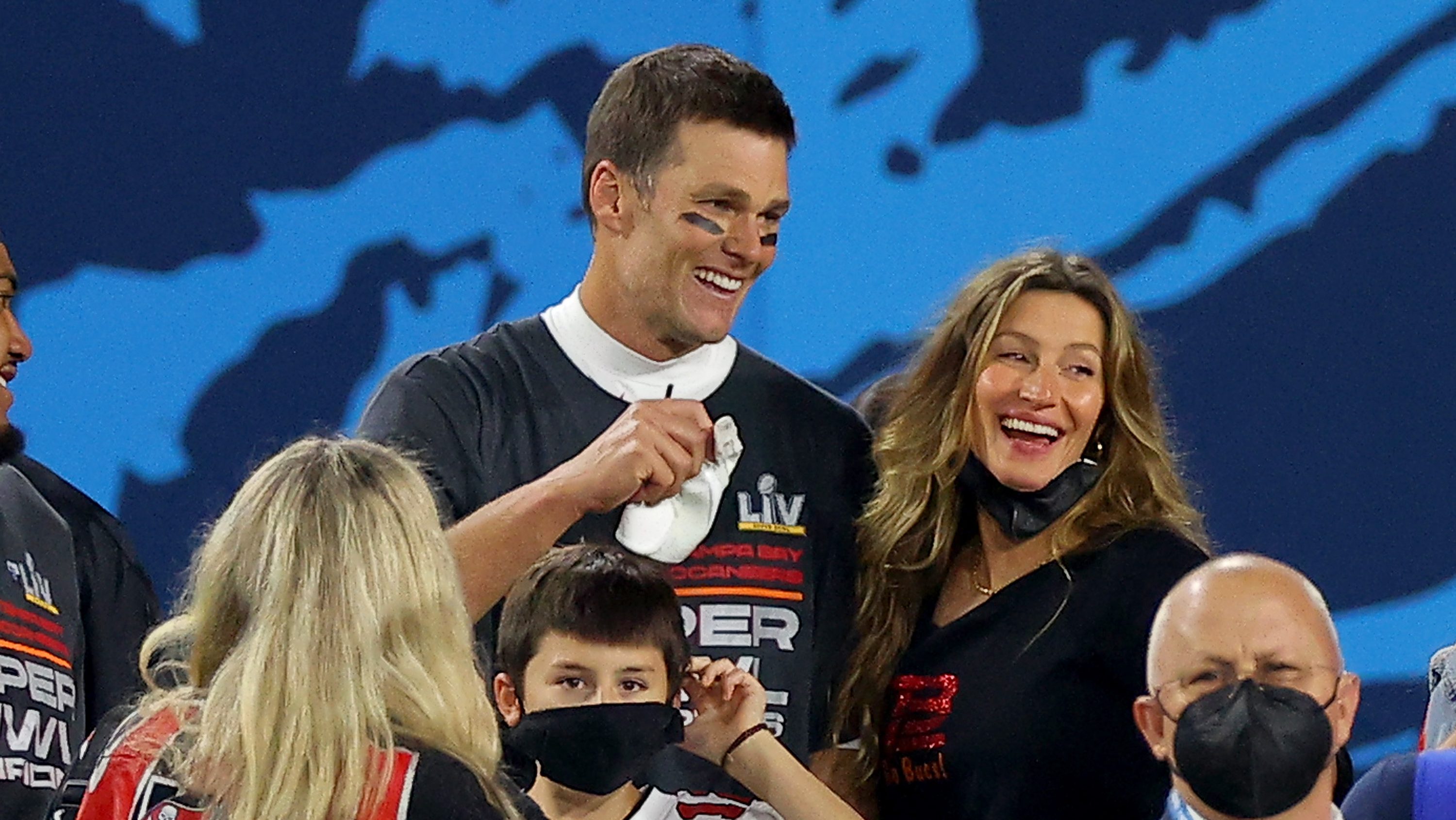Tom Brady Shares Mother’s Day Tribute to Gisele, Bridget