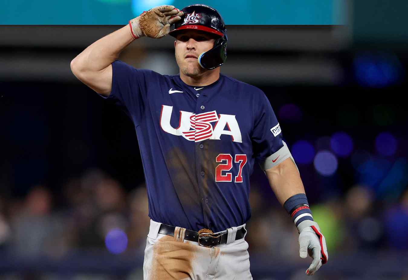 Blue Jays Pushed to Make 'Easy' Trade for Mike Trout, Ditching $131 ...