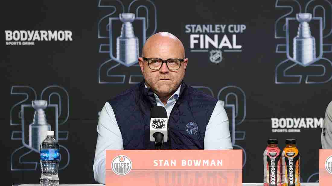 Stan Bowman Addresses Oilers Goaltending Woes