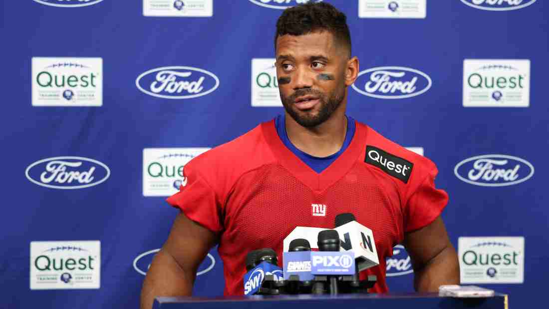 Jets Receive Warning About Signing QB Russell Wilson