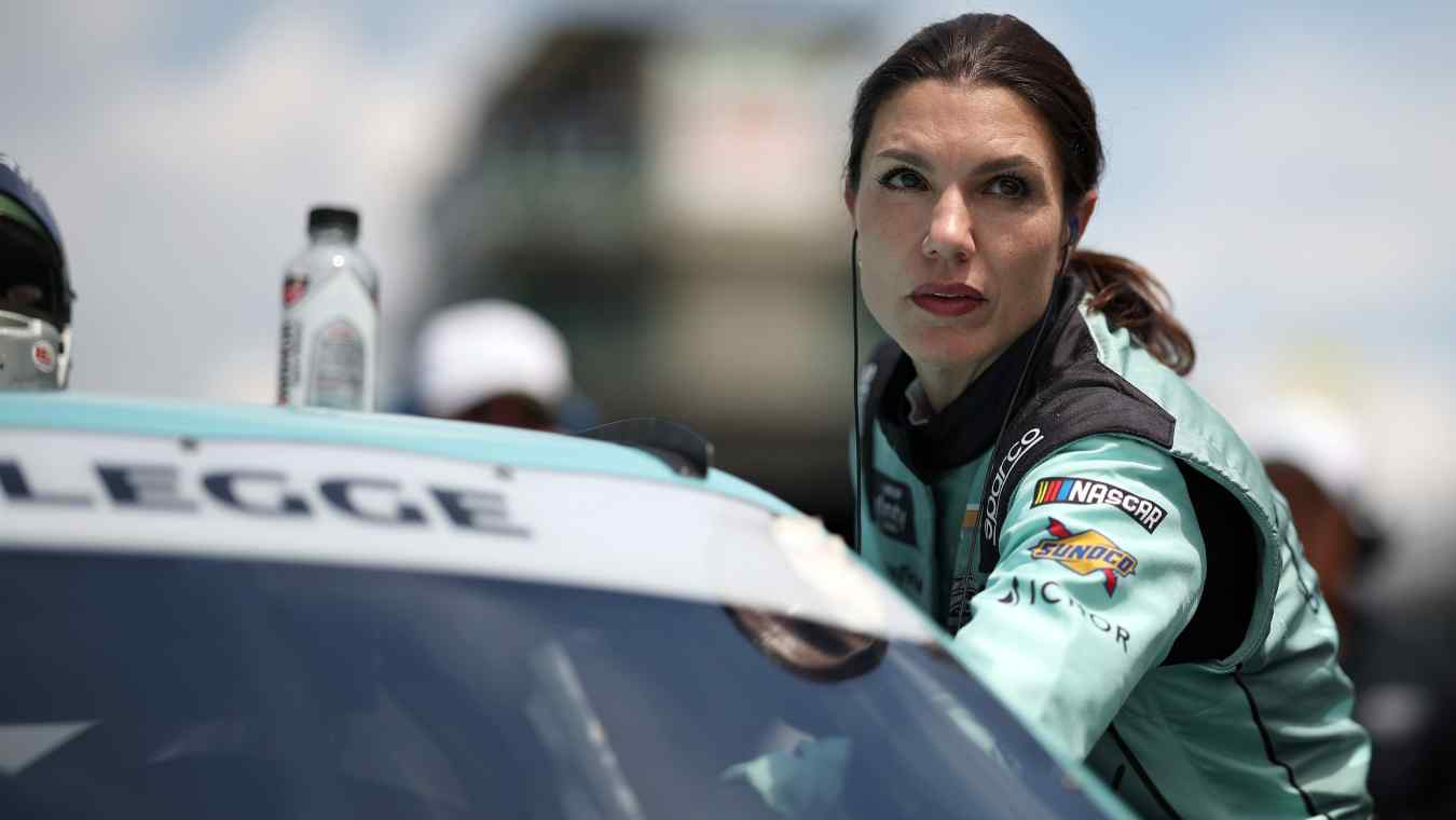 Katherine Legge Returns To Nascar With Live Fast Motorsports Heavy