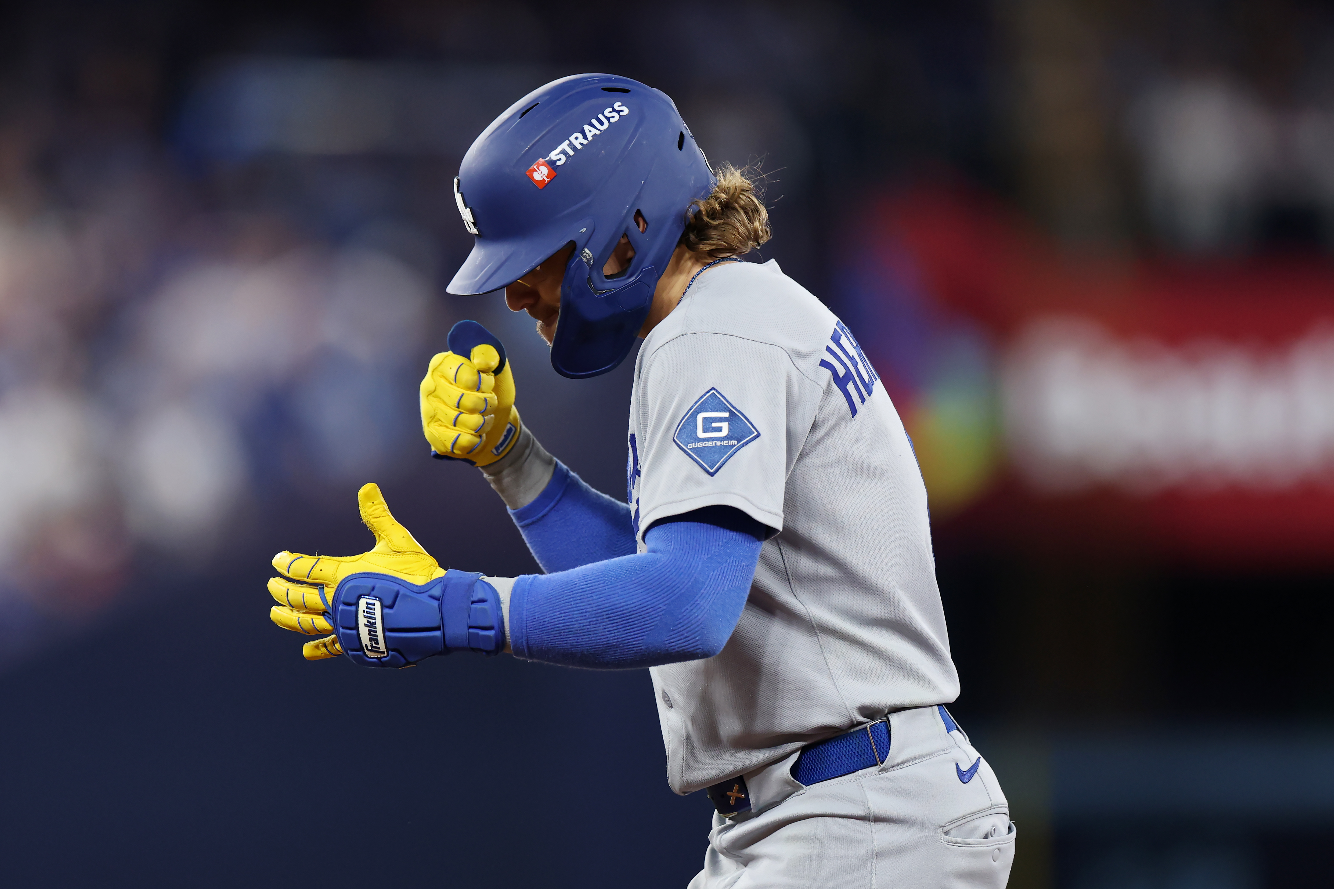 Dodgers Activating WS Champ After Max Muncy Injury Update