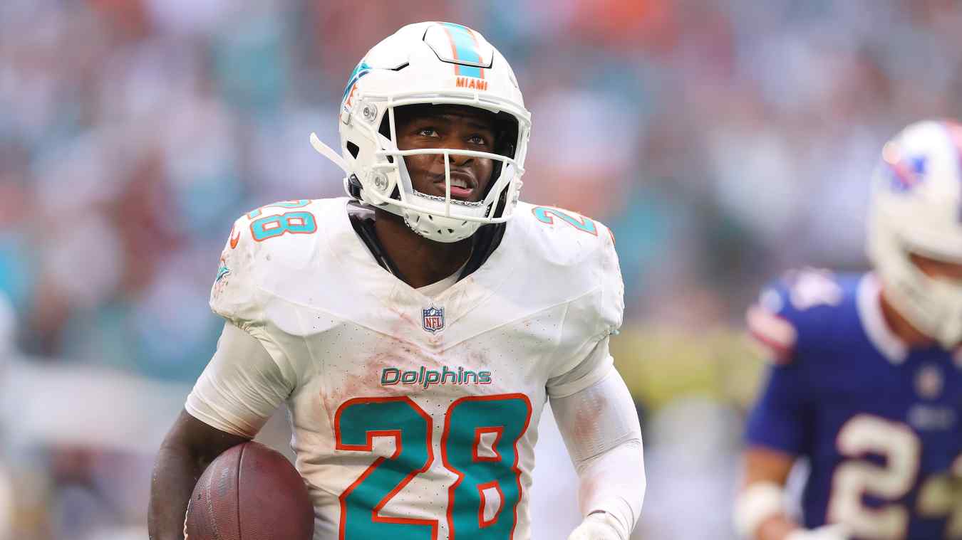 Dolphins Show Interest in Starting RB Amid De'Von Achane Injury
