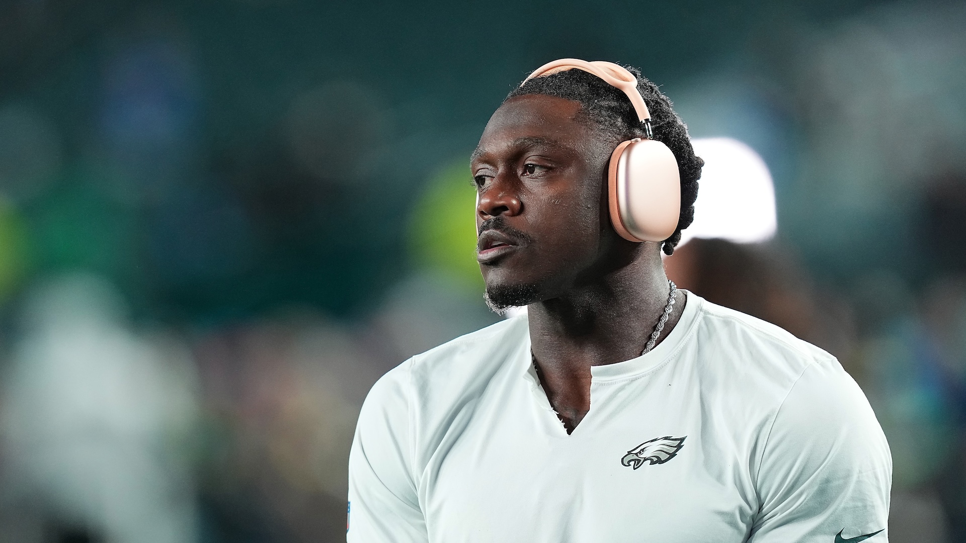 A.J. Brown Delivers Strong Message to Eagles Fans - HEAVY