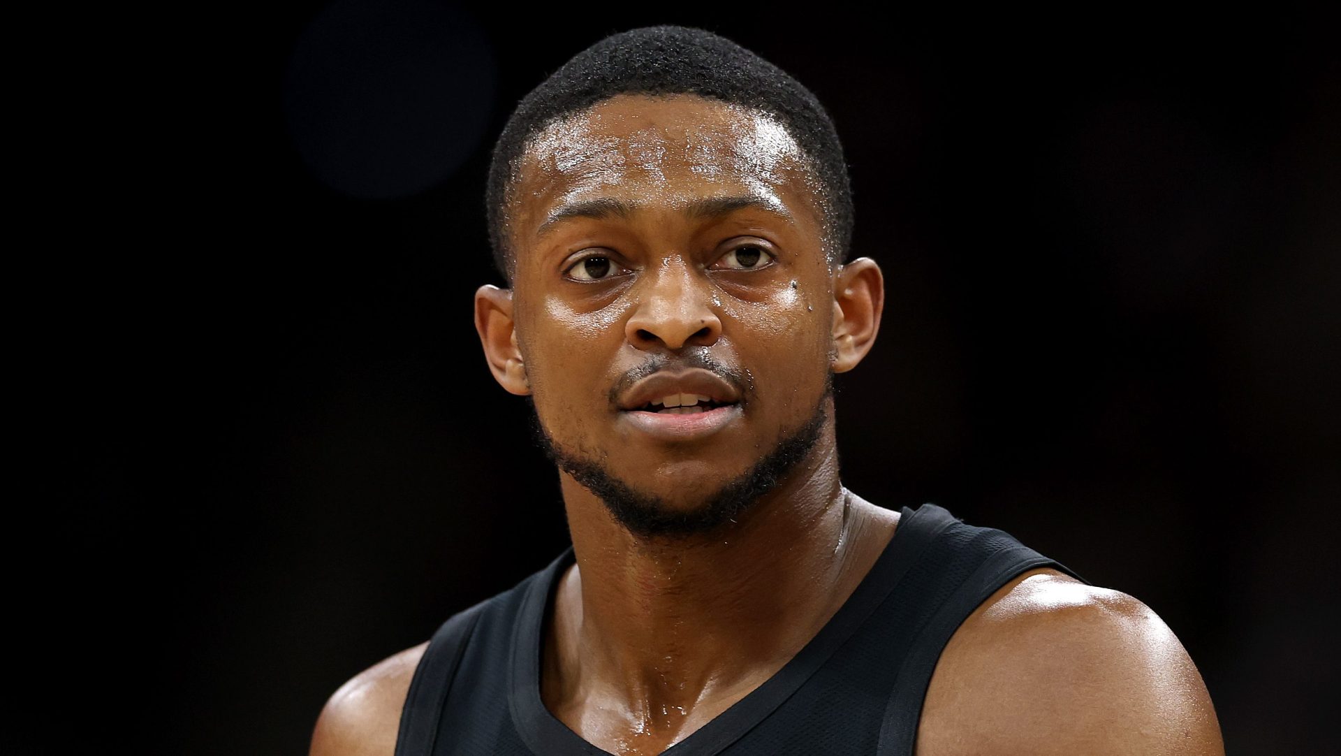 Spurs Announce Concerning De’Aaron Fox Update Before Game 2 - HEAVY