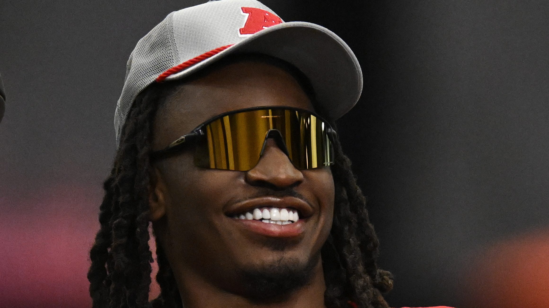 Texans’ Calen Bullock Shares Message After Blockbuster Deal