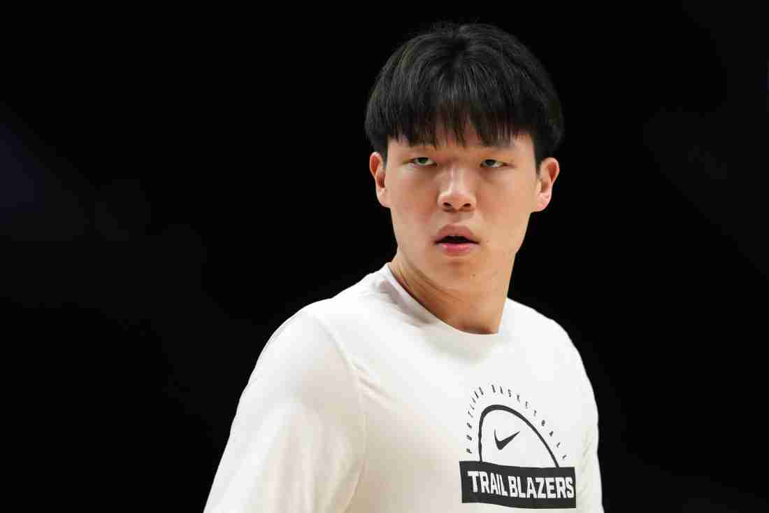 Yang Hansen Breaks Silence After Trying Blazers Rookie Season