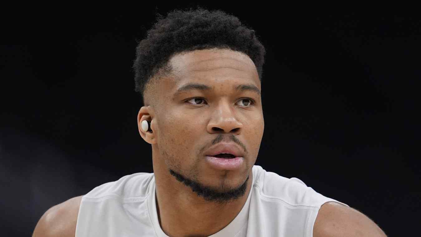 Cavaliers Reportedly Have 'No Appetite' to Trade Young Star for Giannis ...