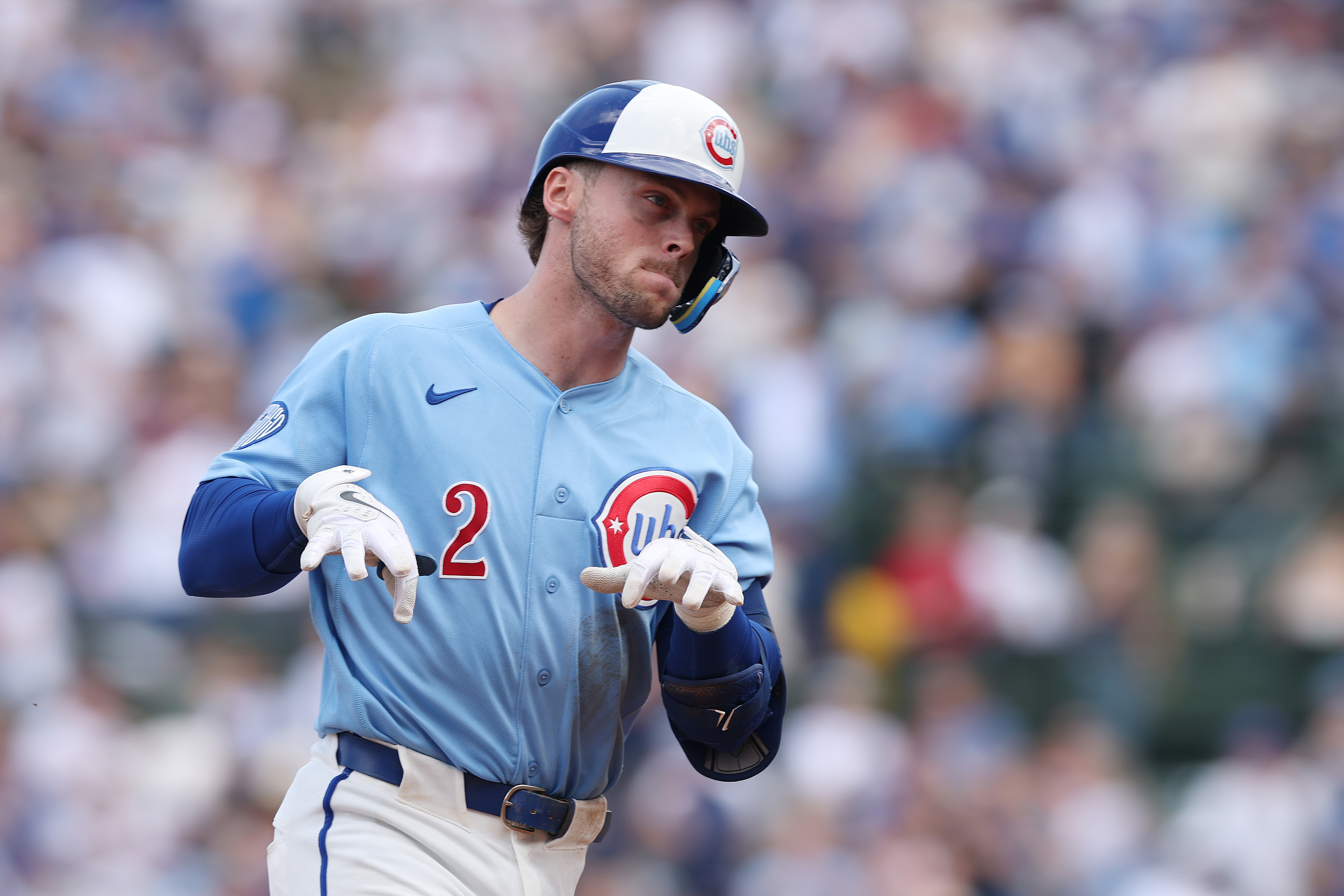 Los Chicago Cubs anuncian la incorporación de Nico Hoerner.