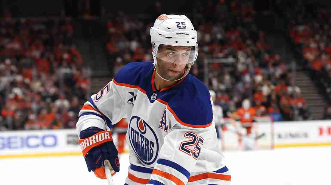 Oilers Have Reportedly Tried to Move Darnell Nurse