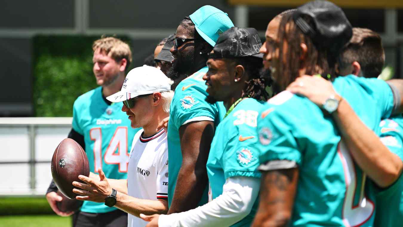 Malik Willis Sends Strong Message on Dolphins Rookie Receiver