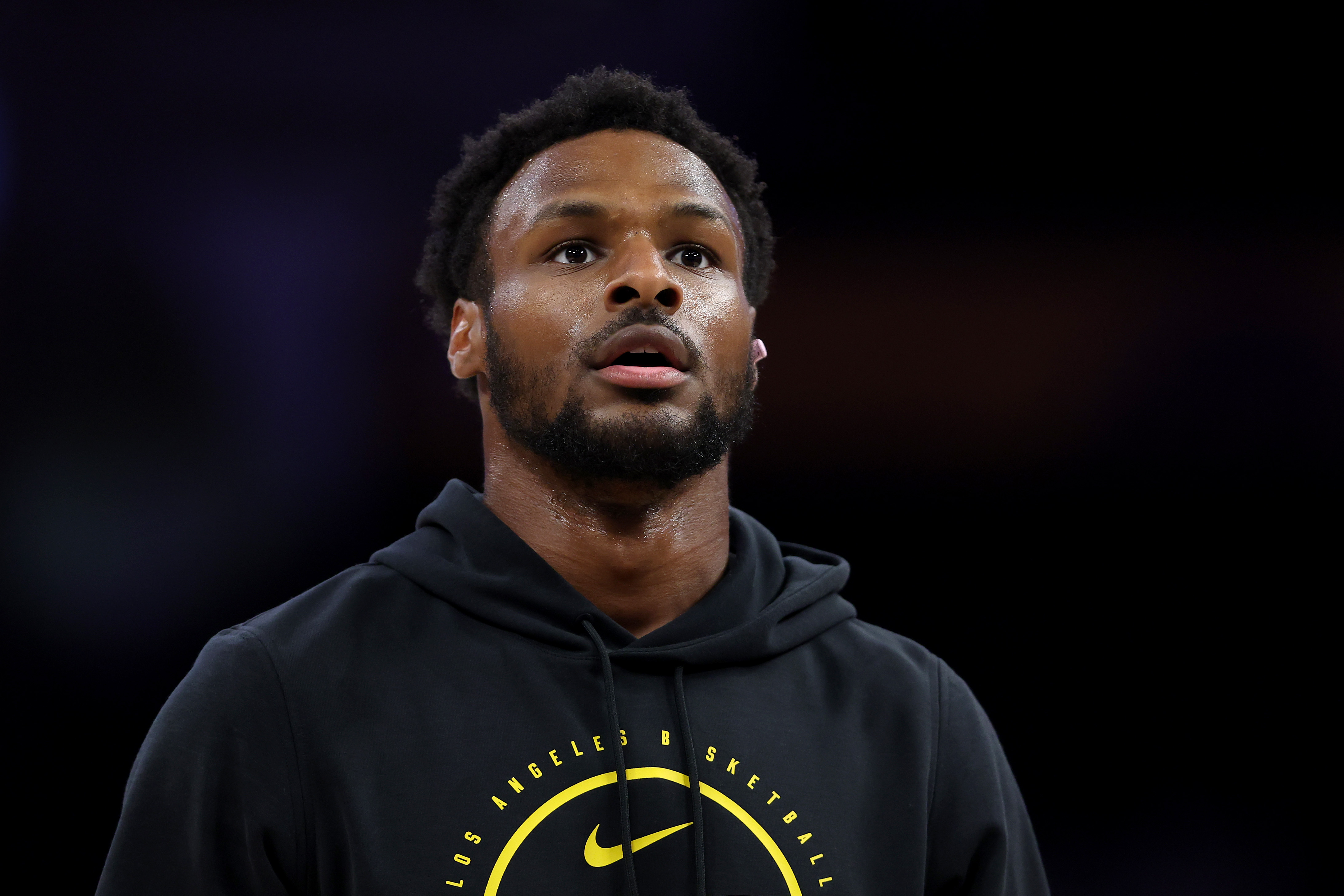 La propuesta de intercambio a tres bandas de los Lakers crea un trío ...