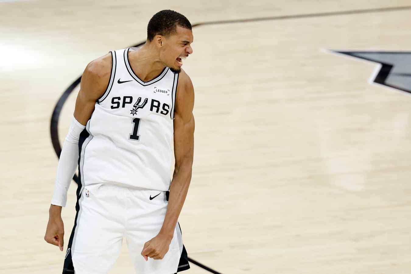 Victor Wembanyama Gets Strong Magic Johnson Message Before Game 7