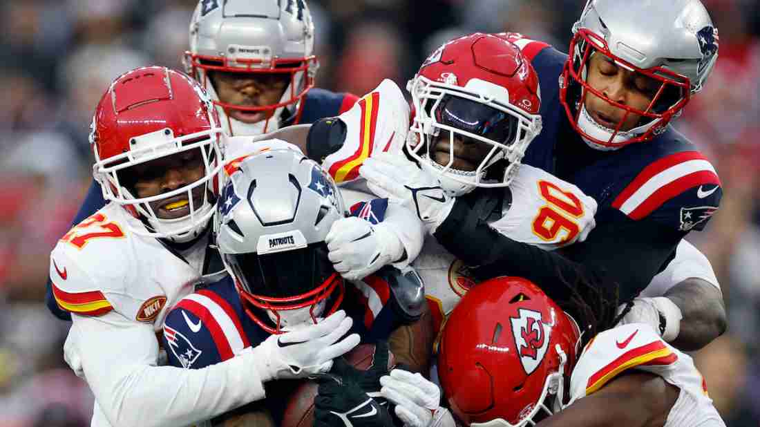Patriots vs. Chiefs Monday Night Football Week 15 Revealed in NFL ...