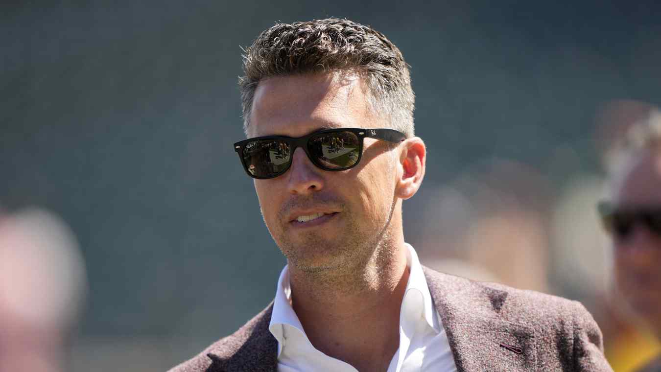 Giants Could Shake Up MLB Draft With Roch Cholowsky Pursuit