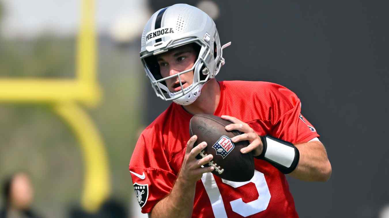 Trey Zuhn Doesn’t Hold Back on Raiders’ Fernando Mendoza