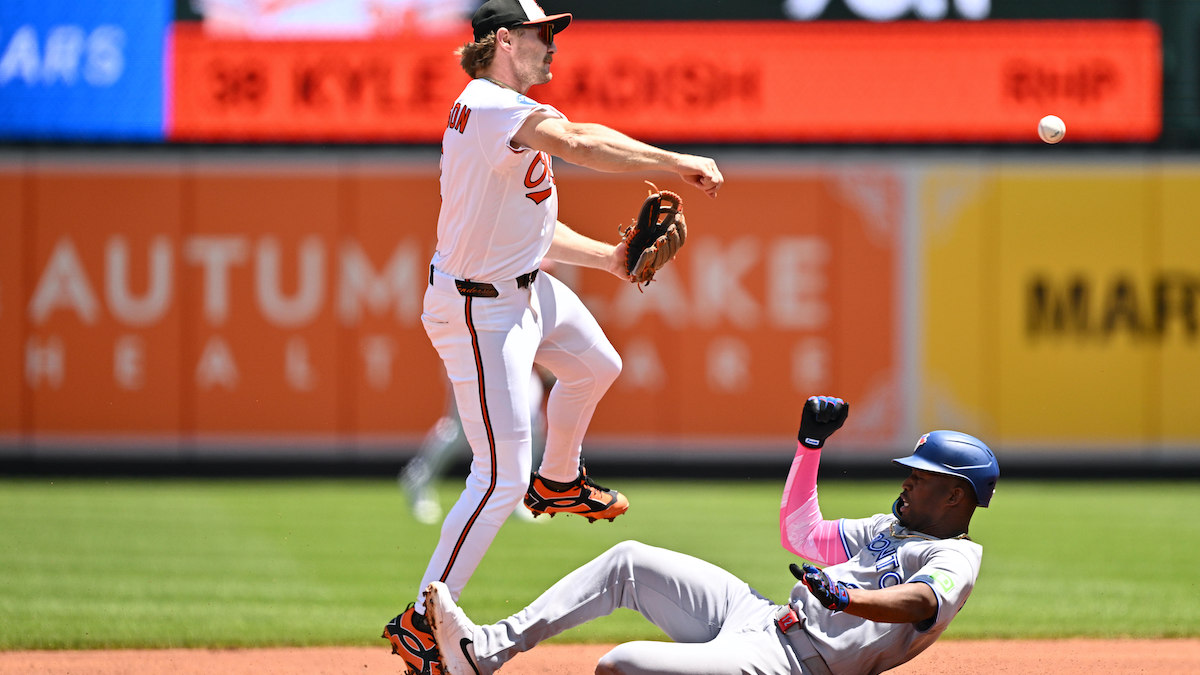 Blue Jays' Jesús Sánchez Exits Game vs Orioles After Fan Throws Ball At Him