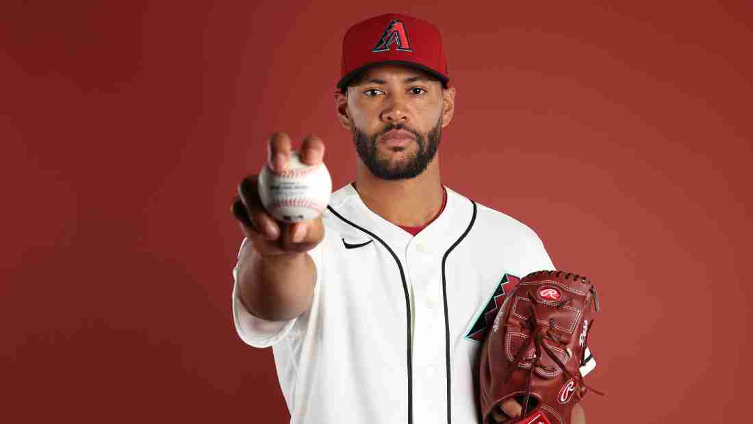 Diamondbacks Release Opening Day Reliever with 19.64 ERA - HEAVY
