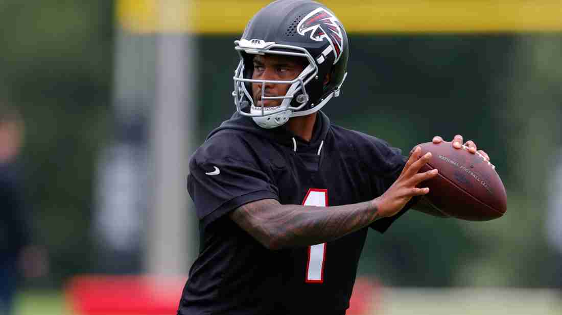Tua Tagovailoa Gets Blunt About Adjusting From Dolphins to Falcons
