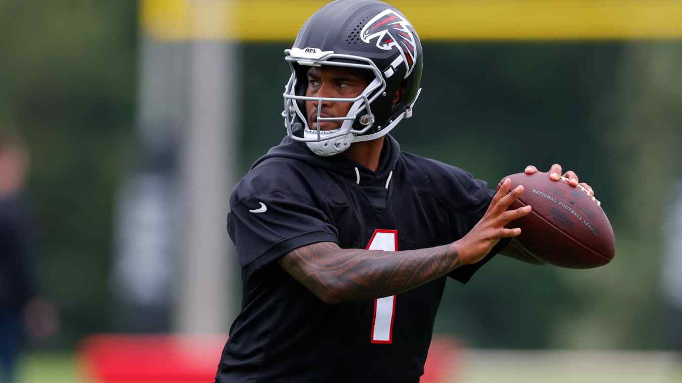 Tua Tagovailoa Gets Blunt About Adjusting From Dolphins to Falcons