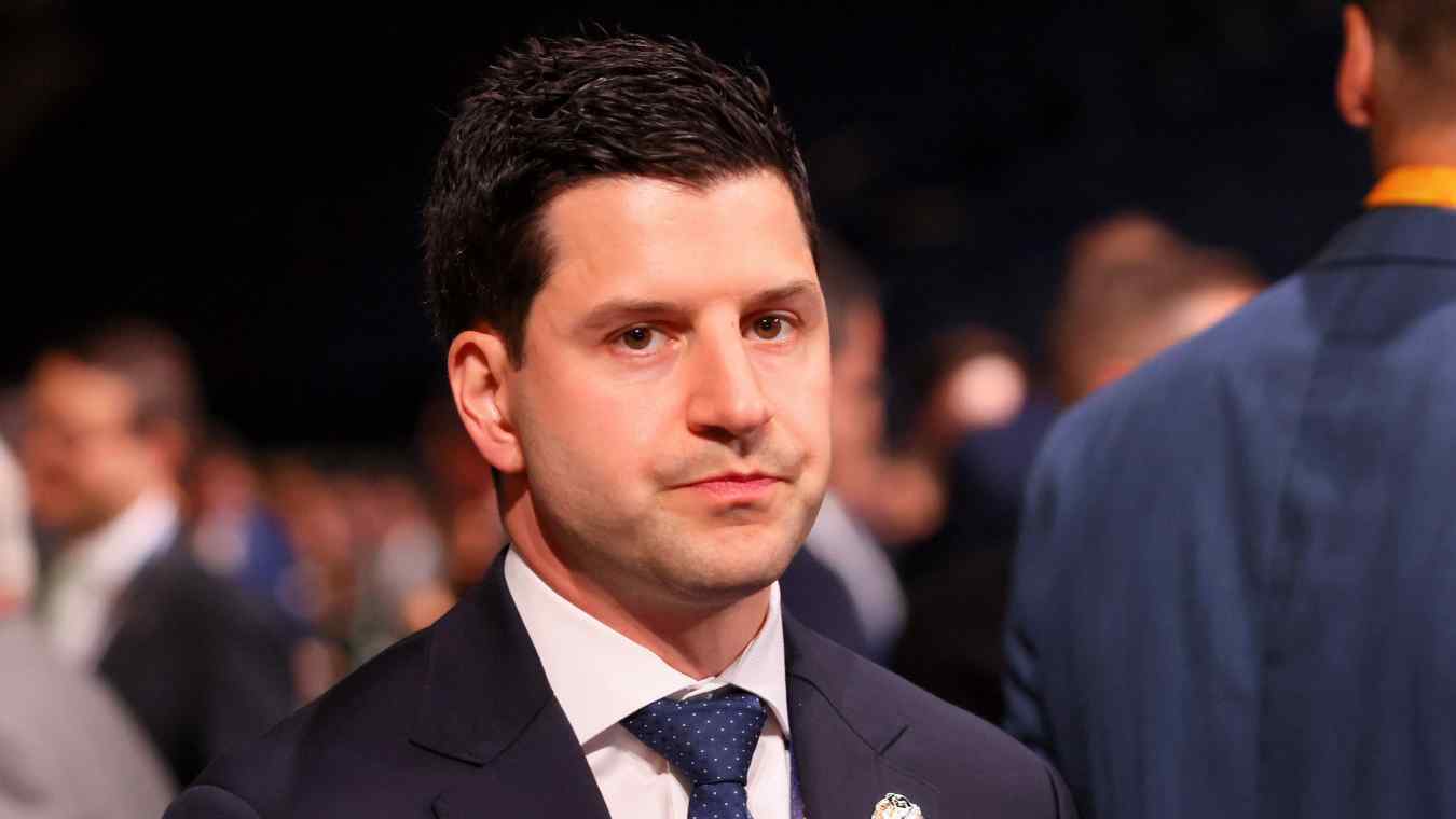 Chicago Blackhawks Named Top Suitor for $73 Million Star Center