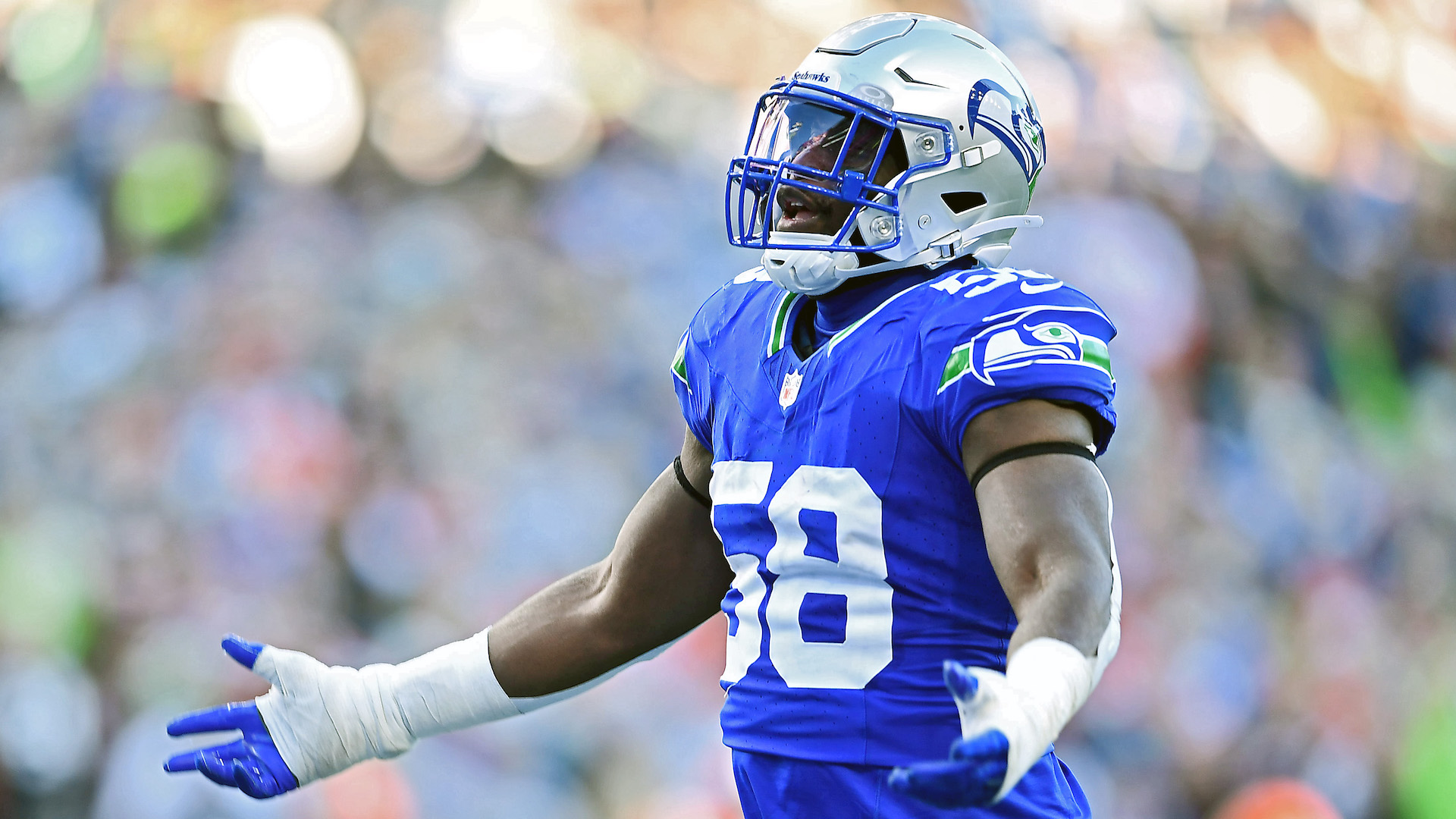 Seahawks Get Major Praise for Derick Hall Extension - HEAVY