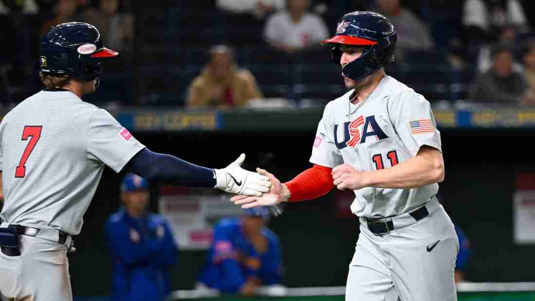 Phillies Sign 7-Year Veteran Power Hitting Utility Infielder