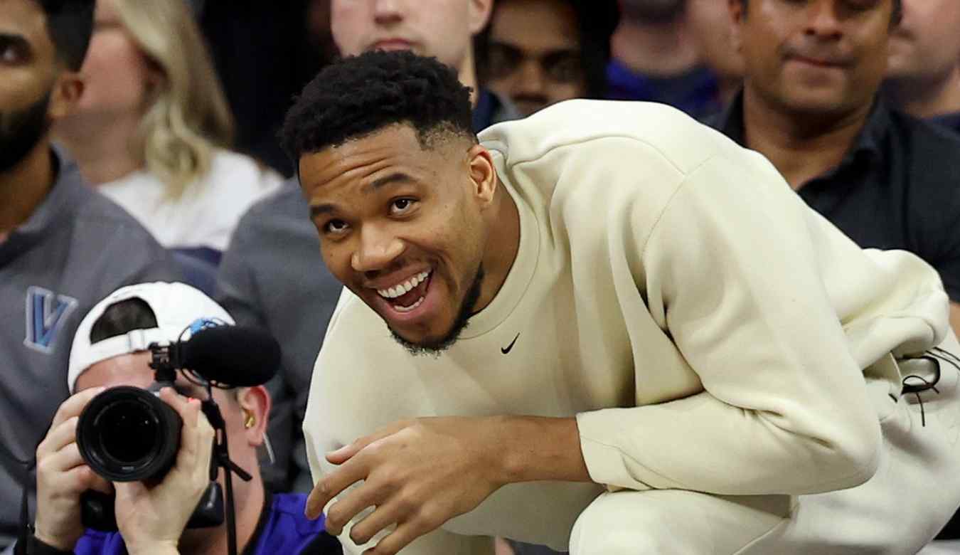 Former Thunder Center Urges OKC To Pull Off Giannis Trade