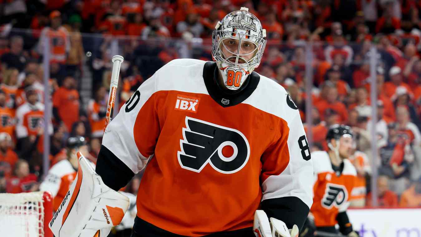 Daniel Briere Reveals Flyers' Plans for Goalie Dan Vladar