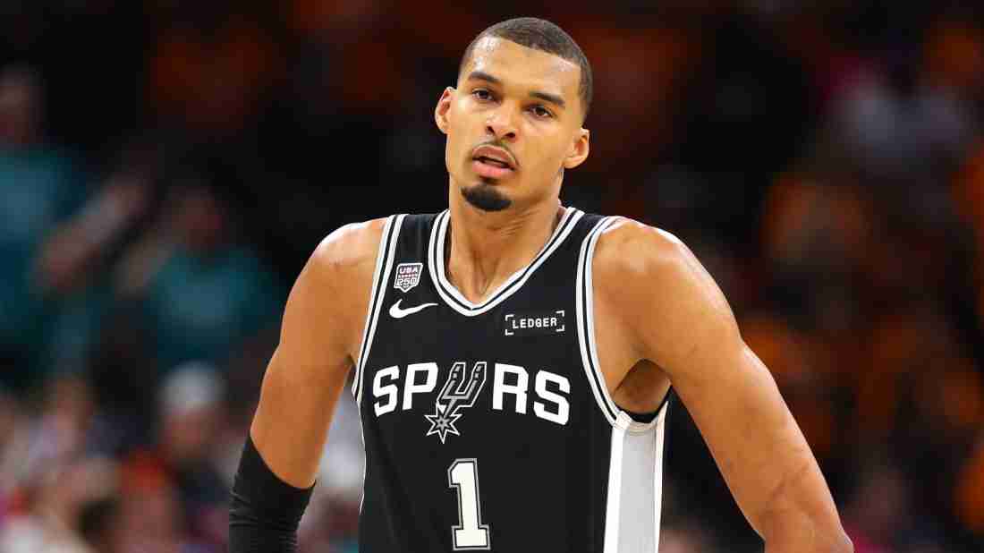 NBA VP Admits Mistake on Controversial Victor Wembanyama-Jalen Brunson ...