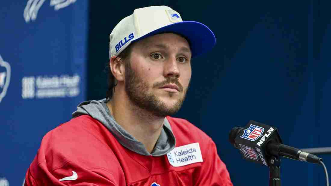 Josh Allen Has No Words for Wife Hailee Steinfeld's Letter to Baby