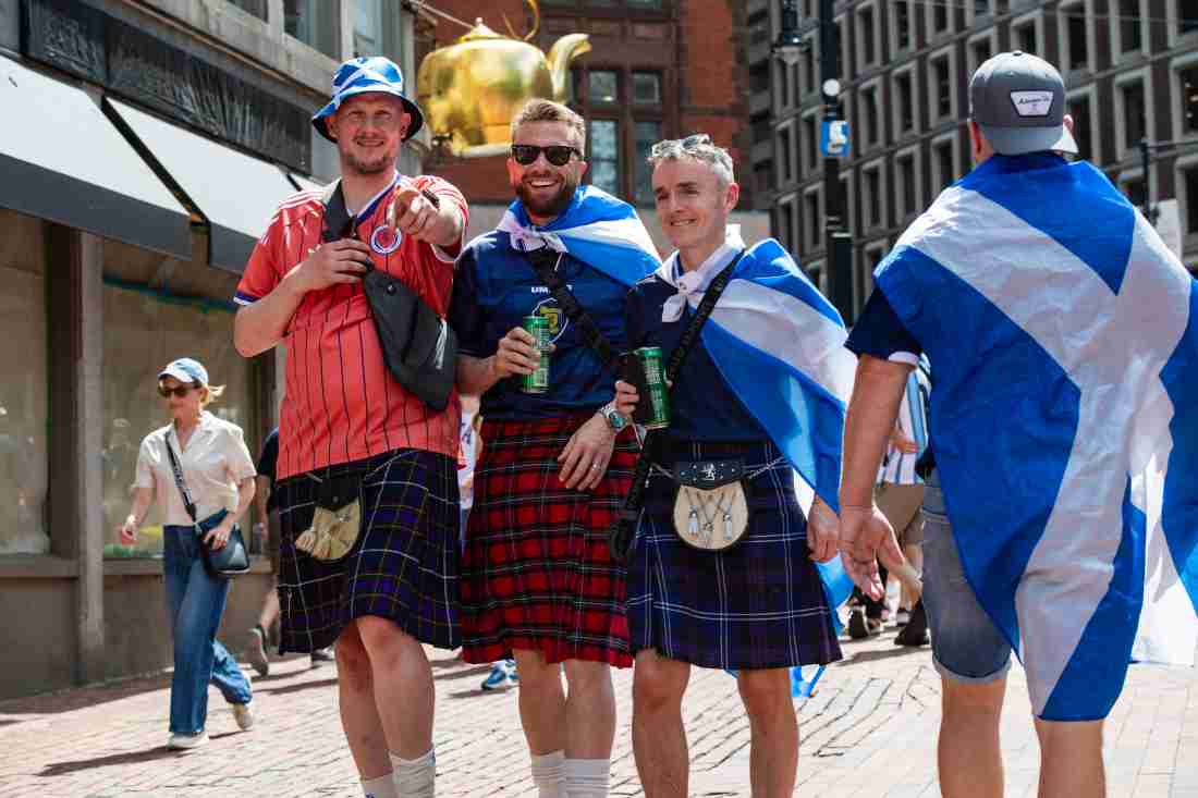 Robert Kraft Expresses Interest in Patriots Game in Scotland